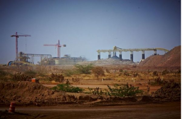 GOLD: Iamgold, partners to develop solar power at Essakane mine ...