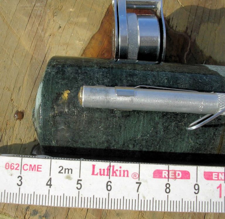 GOLD: Nighthawk finds more good grades at Colomac project - Canadian ...