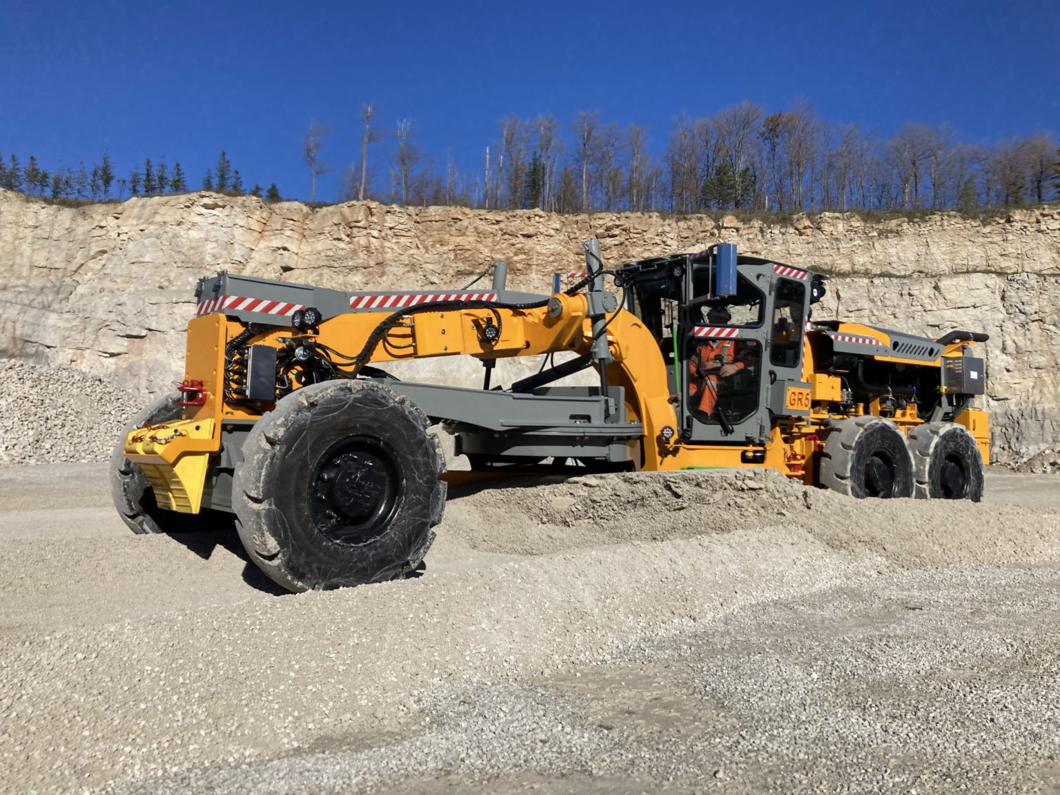 MacLean takes another mining vehicle solution around the hard rock ...