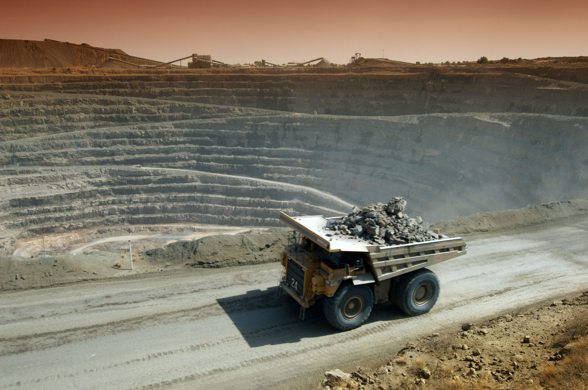 Spotlight on foundation failure in rock slopes - Canadian Mining Journal