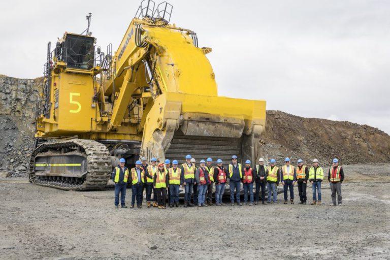 SMS delivers world’s largest excavator – Komatsu PC8000 – to Copper ...