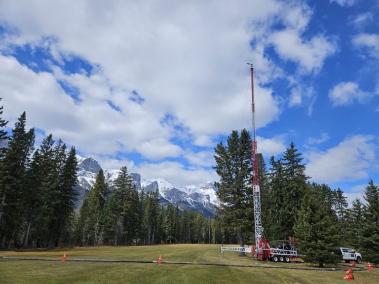 New mobile tech offers wildfire protection for communities at risk - Canadian Mining Journal