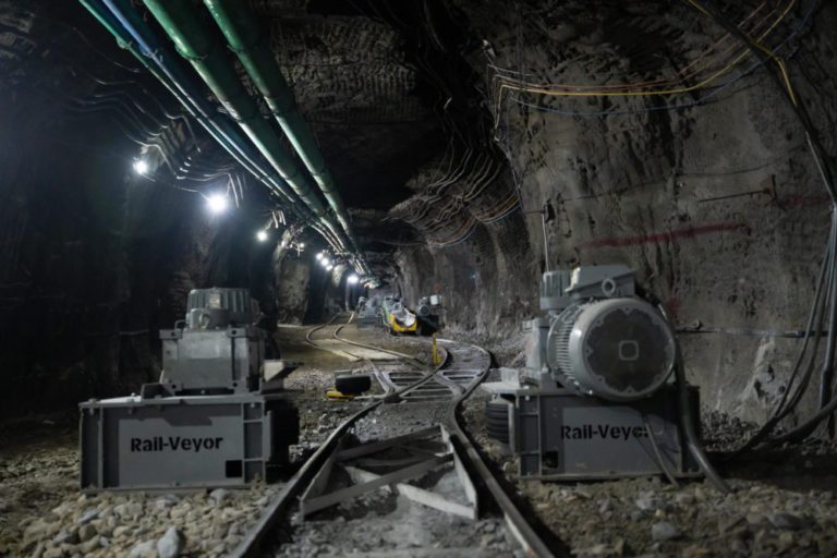 Ivanhoe selects Canada-based Railveyor as haulage provider for new U.S ...