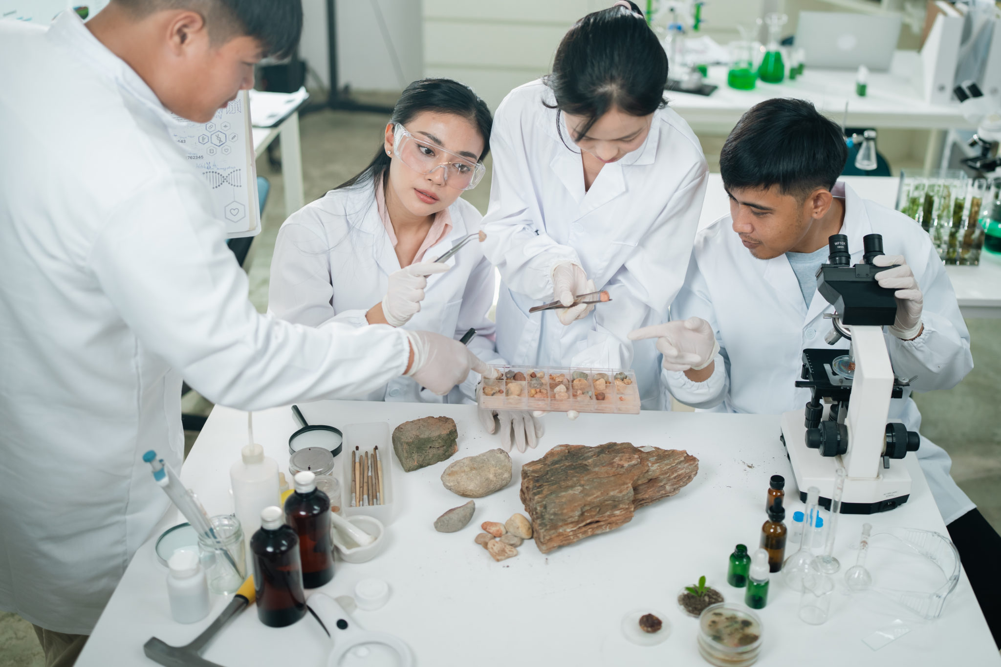 New online tool boosts speed in mineral analysis - Canadian Mining Journal