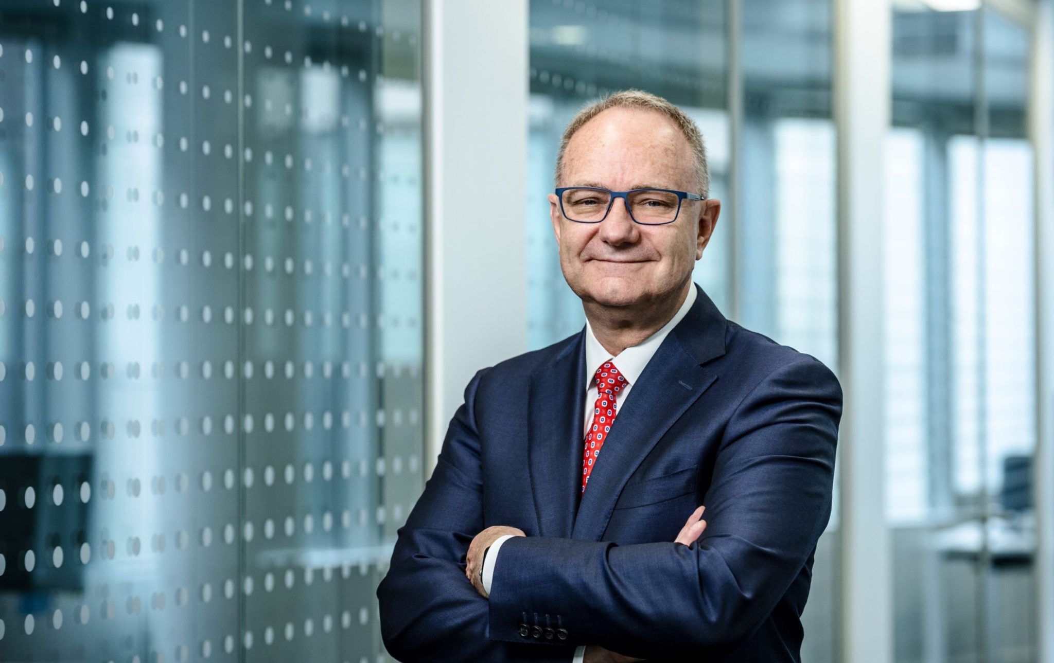 Former Anglo American CEO Mark Cutifani to share insights at global ...